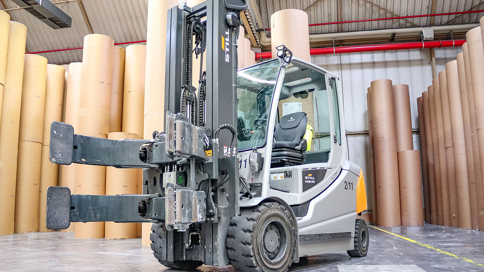 Forklift attachments from independent manufacturer | KAUP