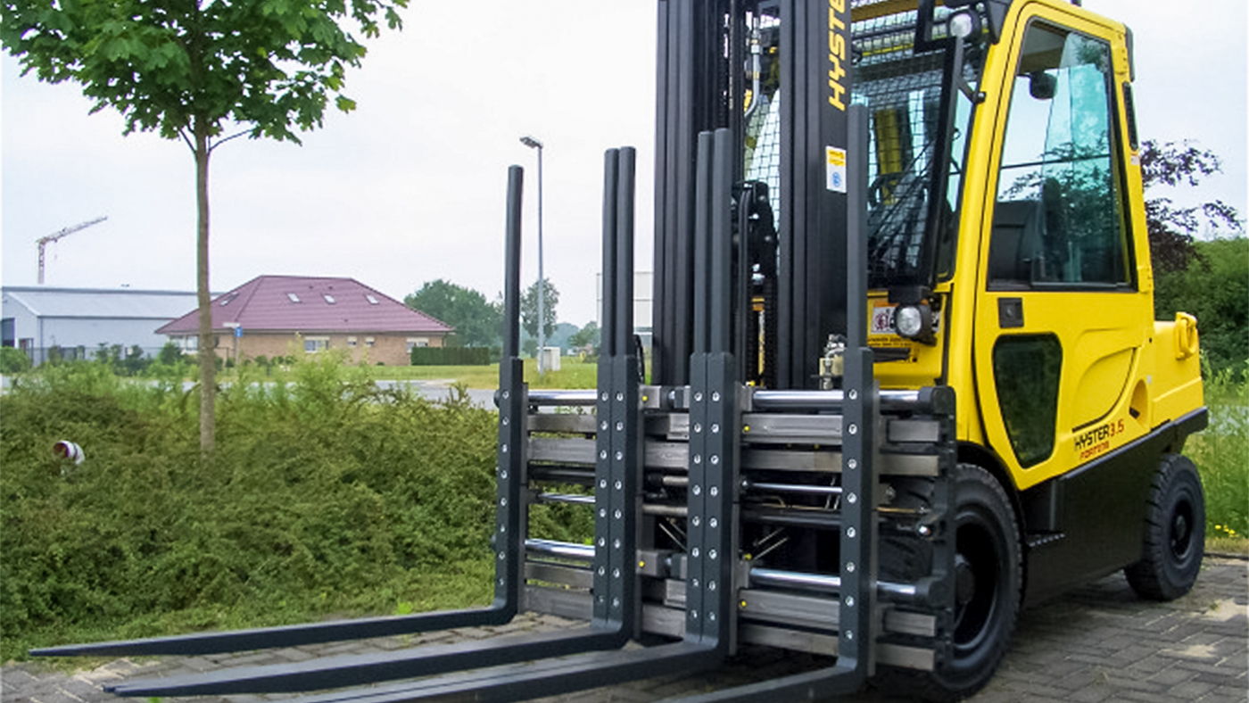 Triple Pallet Handler T429B1-2-3 | KAUP