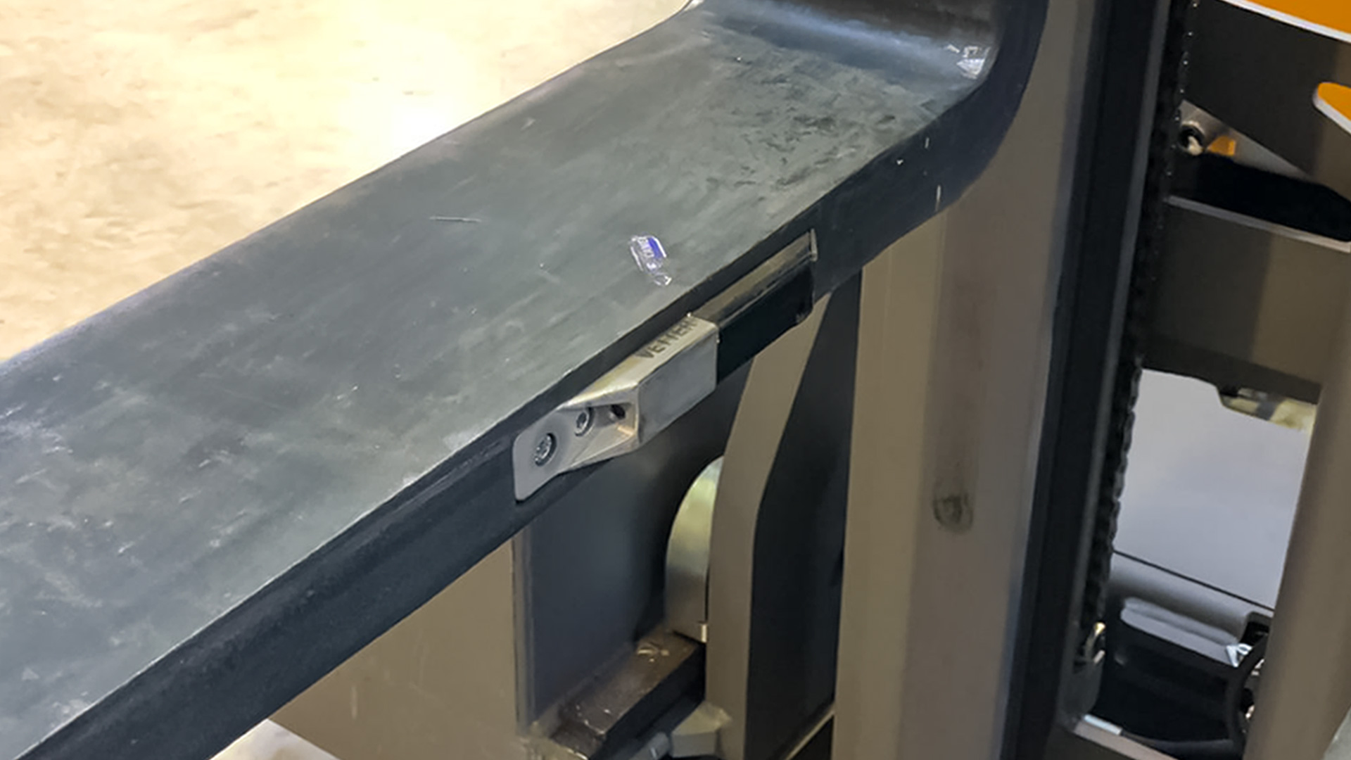 KAUP Fork Positioner with SmartFork® | KAUP